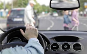 Driving in Pakistan: Guide to Motorway Laws & Tips - Traffic Signs Test